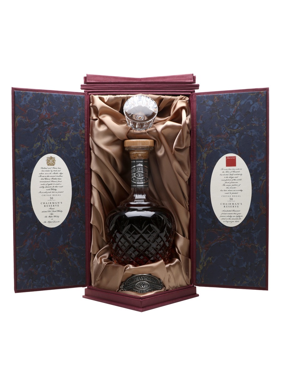 Rượu Whisky Chivas 30 Year Old The Chairman's Reserve